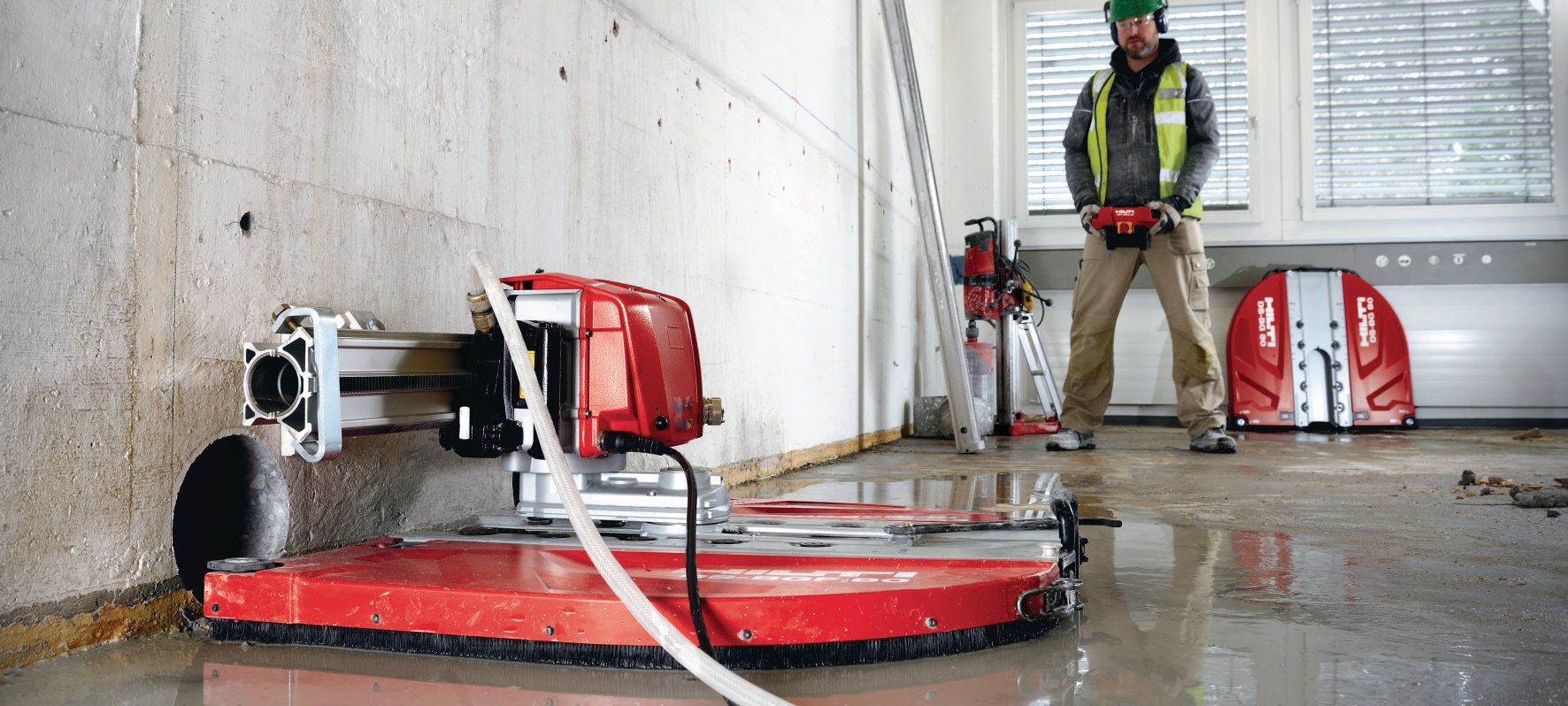DST 10 CA Wall saw Diamond wire and wall saws Hilti Singapore
